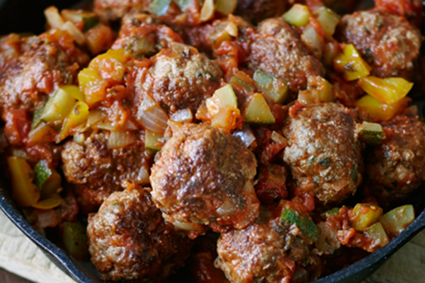 Meatballs in Mediterranean sauce - EAT ME