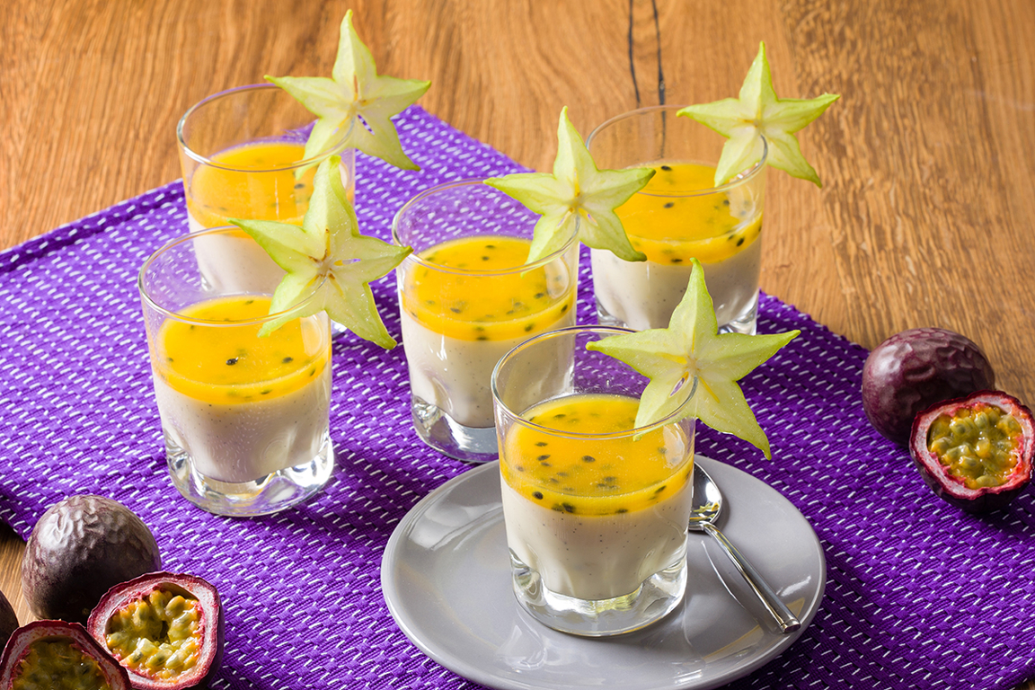 Passion fruit panna cotta - EAT ME